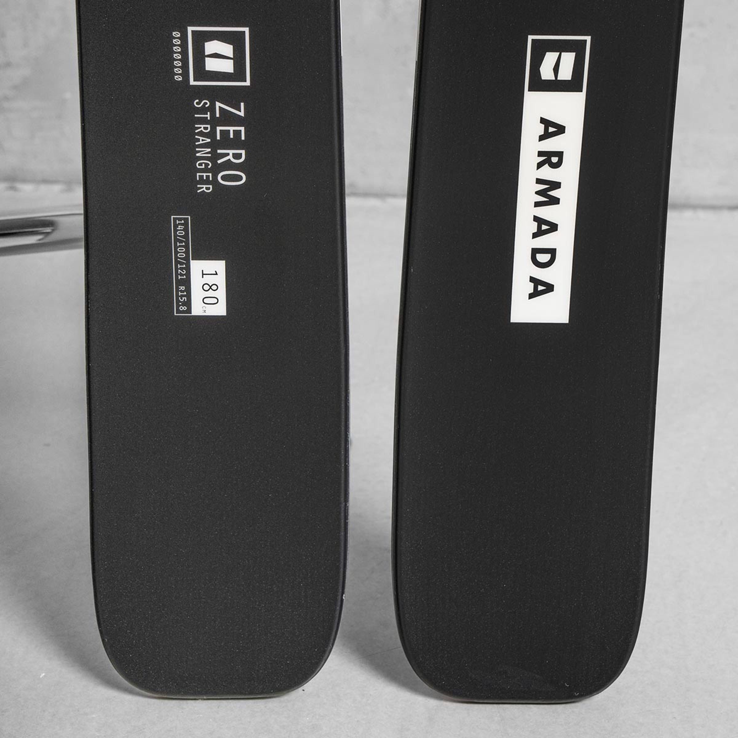 Armada - STRANGER (RA0000400)