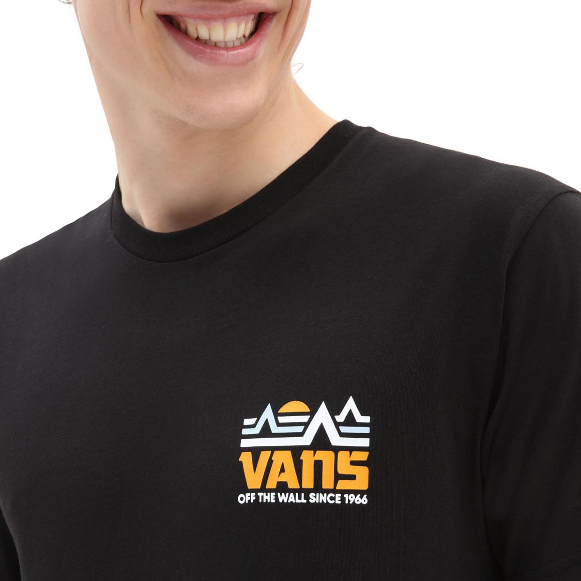 Vans - MT. VANS T-SHIRT (VN0A7S66BLK)